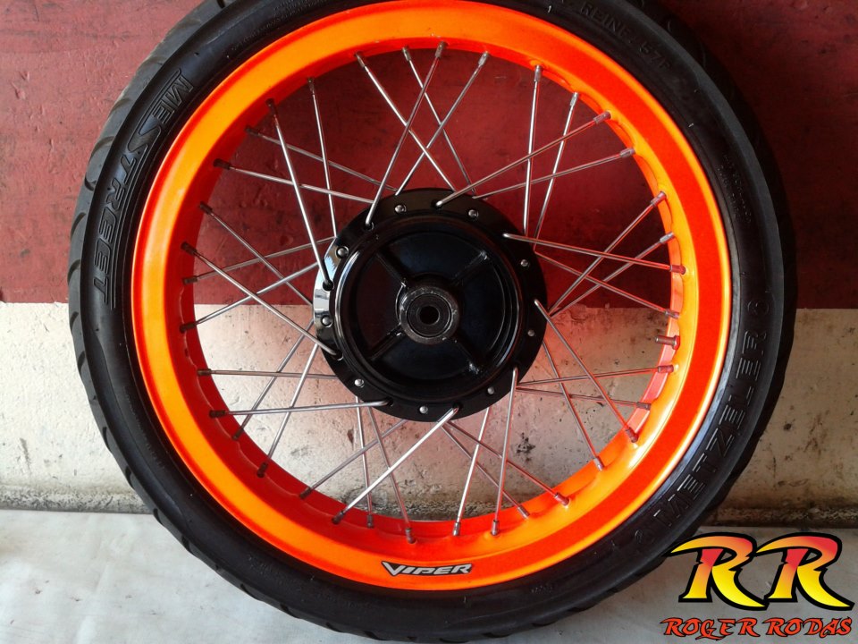 roger rodas: FAN 150-AROS VIPER MOTARD 2.50X18